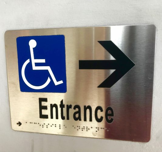 Custom Blade Signs | Outdoor Hanging Signage | Orlando, FL
